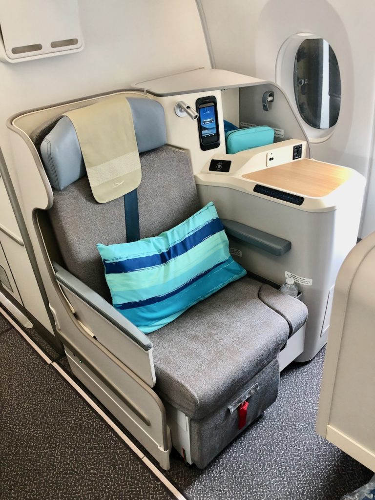 Tips to choose the best seats on a plane | Velvet Escape