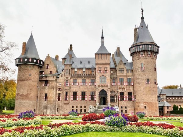 The best castles in The Netherlands to visit | Velvet Escape