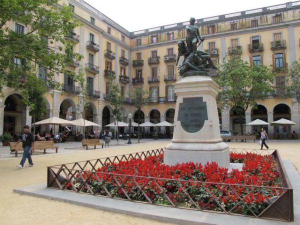 Things to see in Girona on a leisurely walk around the city