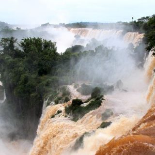Things to do at Iguazu Falls in Brazil and Argentina | Velvet Escape