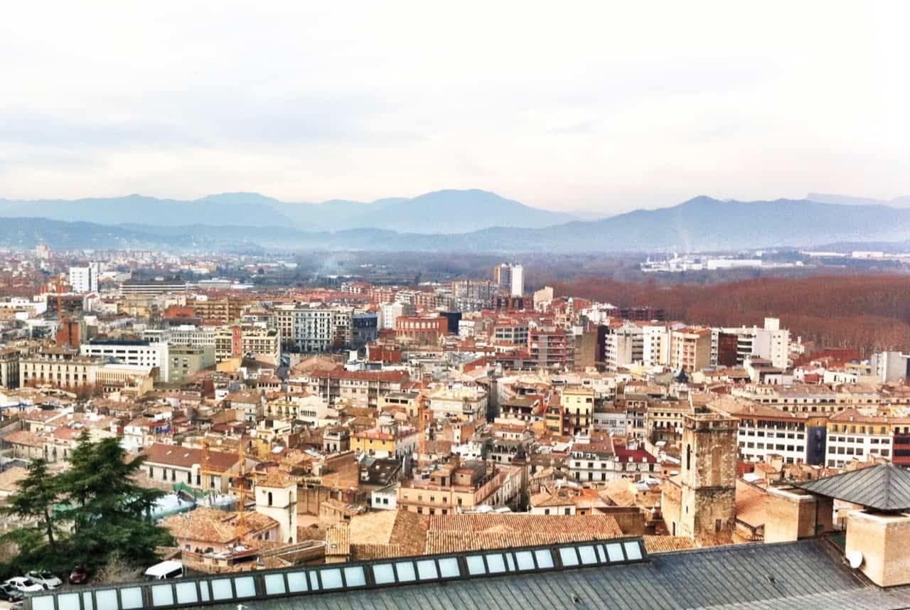 Walking the city walls of Girona | Velvet Escape