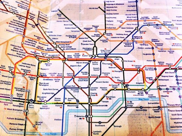 Using London maps to learn about the city | Velvet Escape