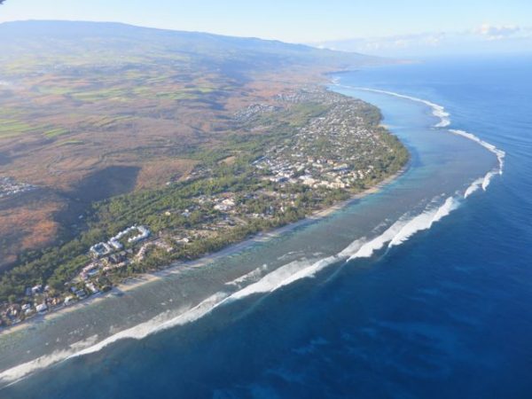 Reunion Island microlight flight tour | Velvet Escape