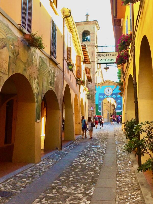 The murals of Dozza in Emilia Romagna, Italy | Velvet Escape