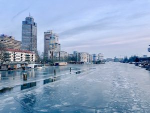 Ice-skating and fun on the frozen canals of Amsterdam