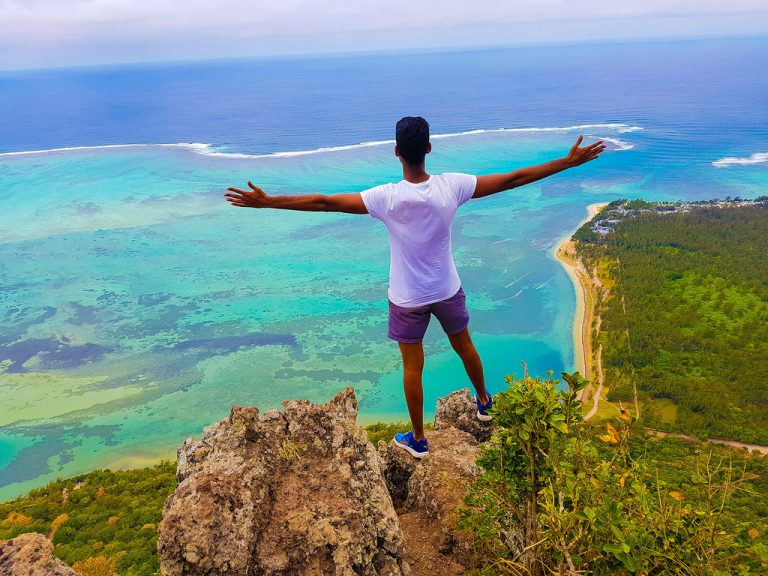 Relaxing and active things to do in Mauritius | Velvet Escape