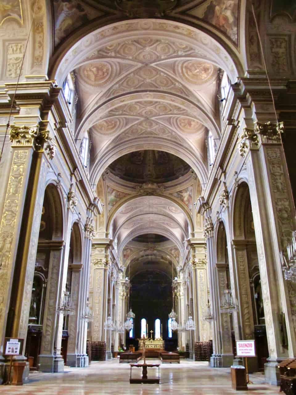 The mirrors of Castello Estense in Ferrara | Velvet Escape