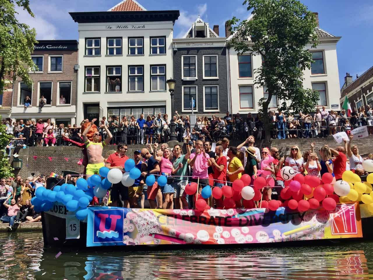 Things to see and do in Utrecht - a walking route | Velvet Escape