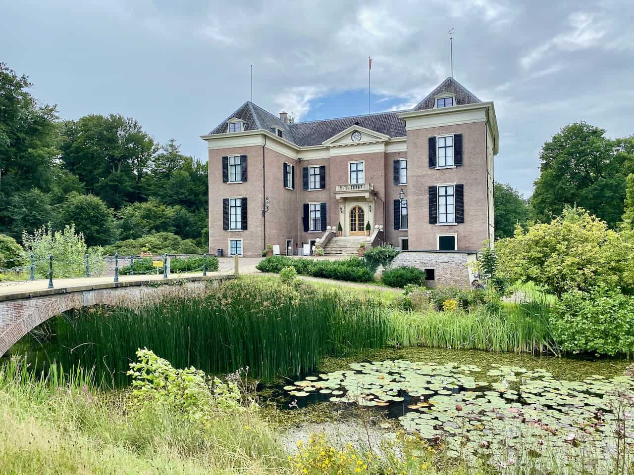 A forest retreat in the Utrechtse Heuvelrug | Velvet Escape