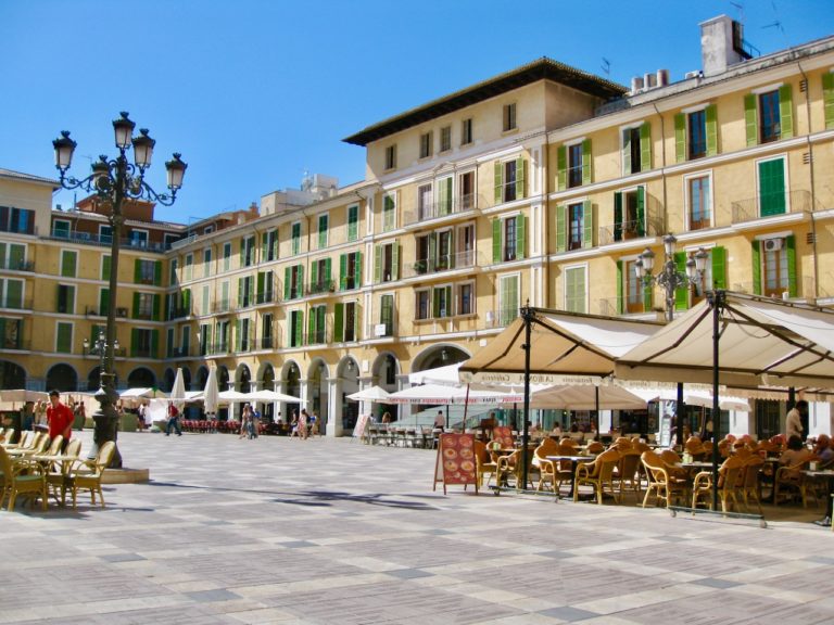 Historic and contemporary architecture in Palma | Velvet Escape