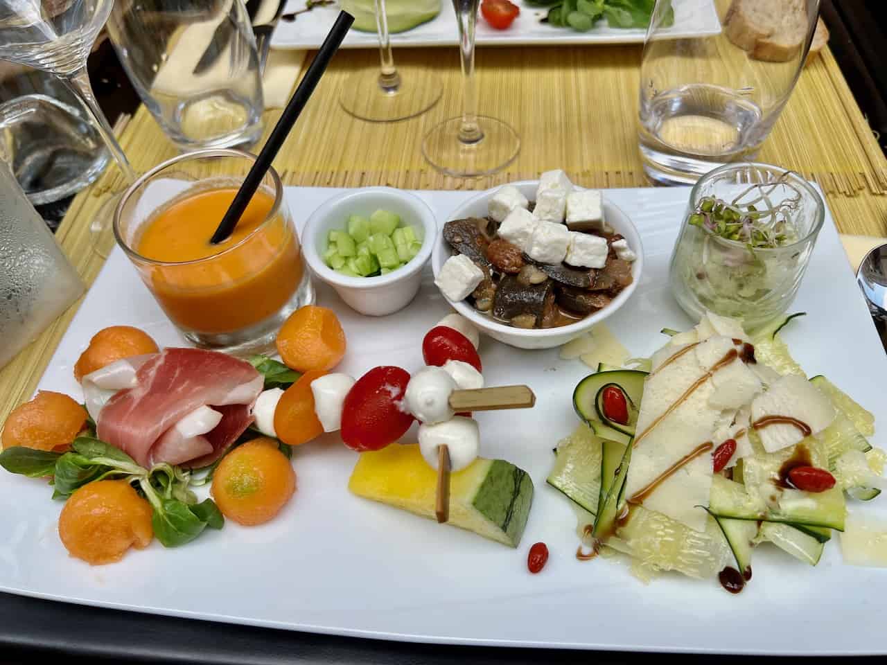 Things to see on a day trip to Nîmes | Velvet Escape