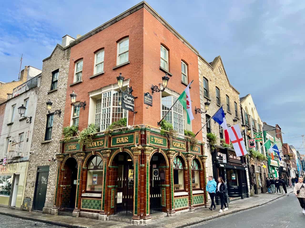 A self-guided walking tour of Dublin | Velvet Escape