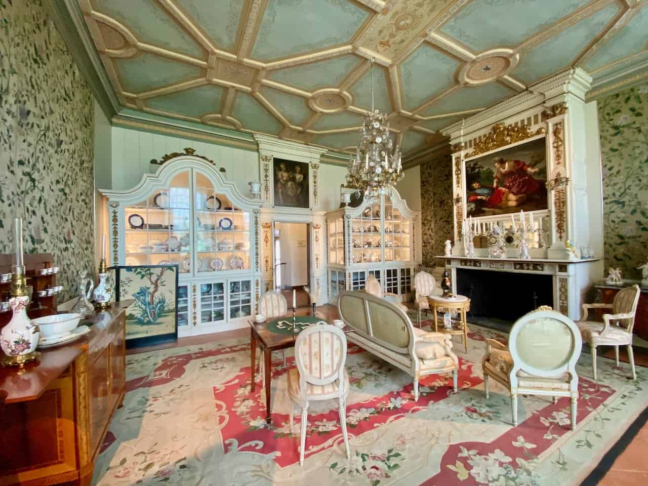 The best castles in The Netherlands to visit | Velvet Escape